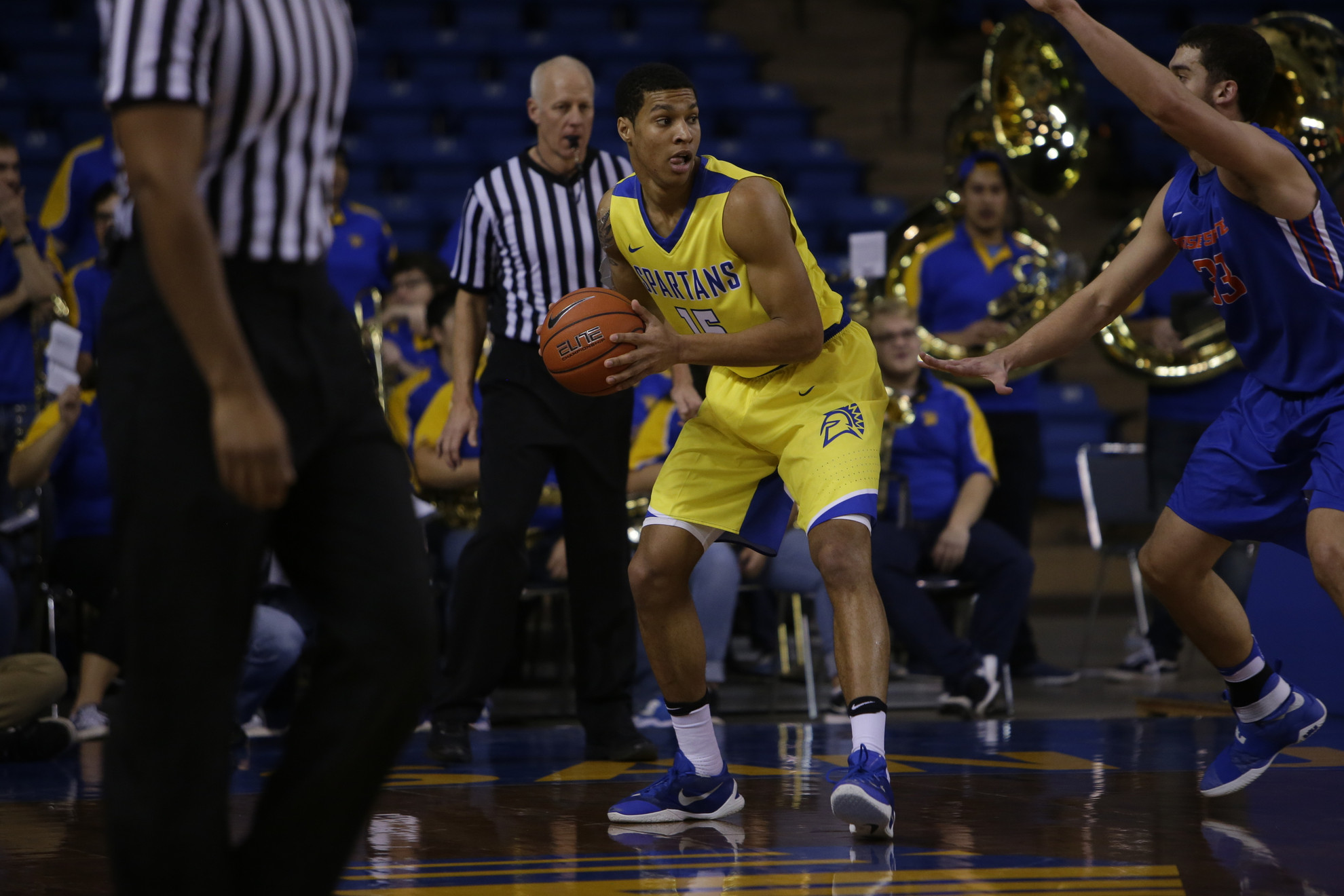 Men's Hoops Tries To Ascend From The Pit With A Win - SJSU Athletics ...