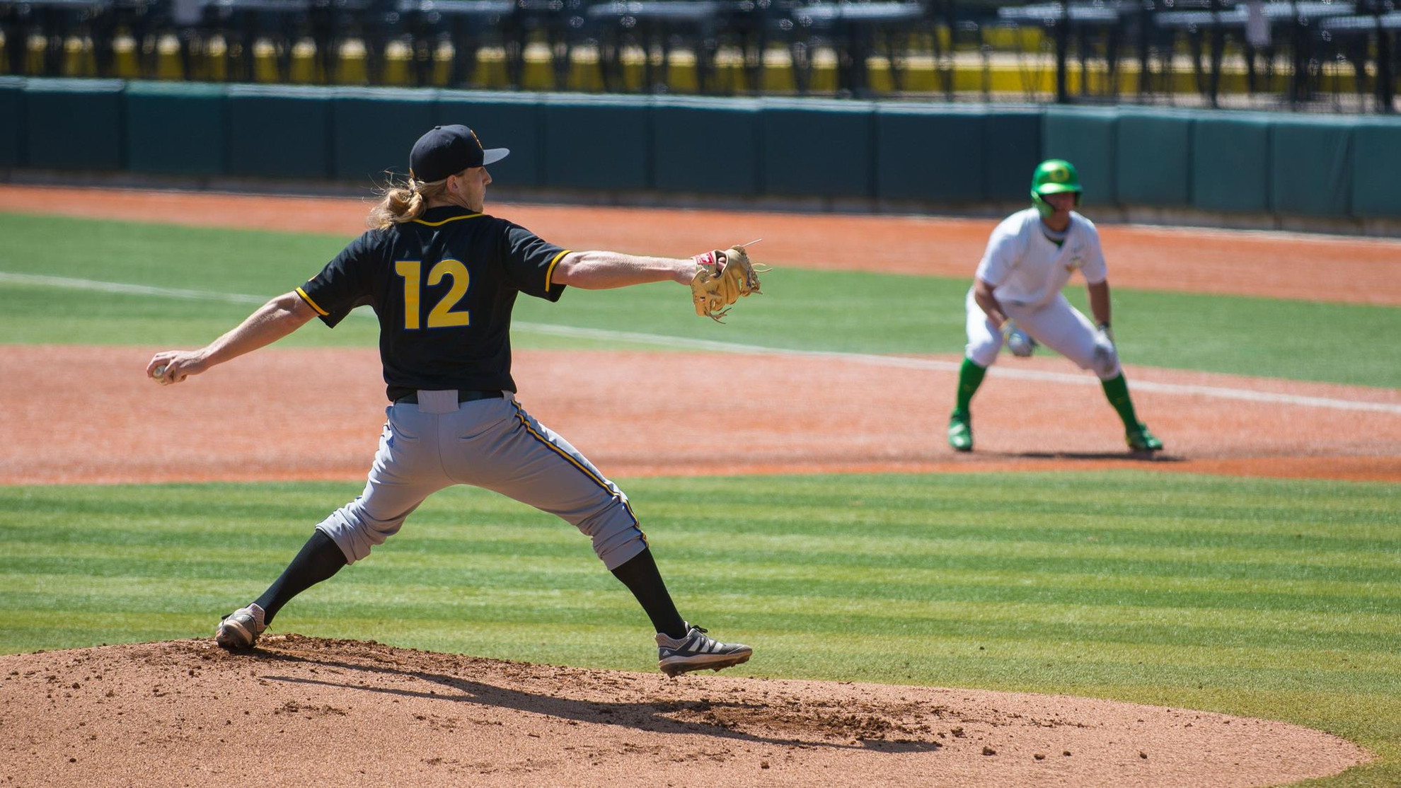 Spartans Drop Series Finale To Ducks - SJSU Athletics - Official Athletics Website - San Jose ...