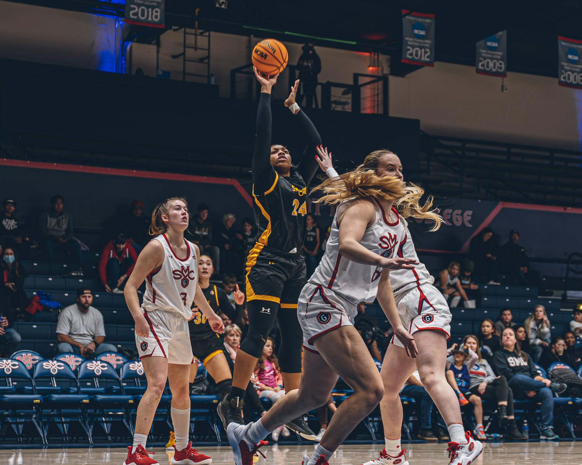 Amhyia Moreland - Women's Basketball 2023-24 - SJSU Athletics ...