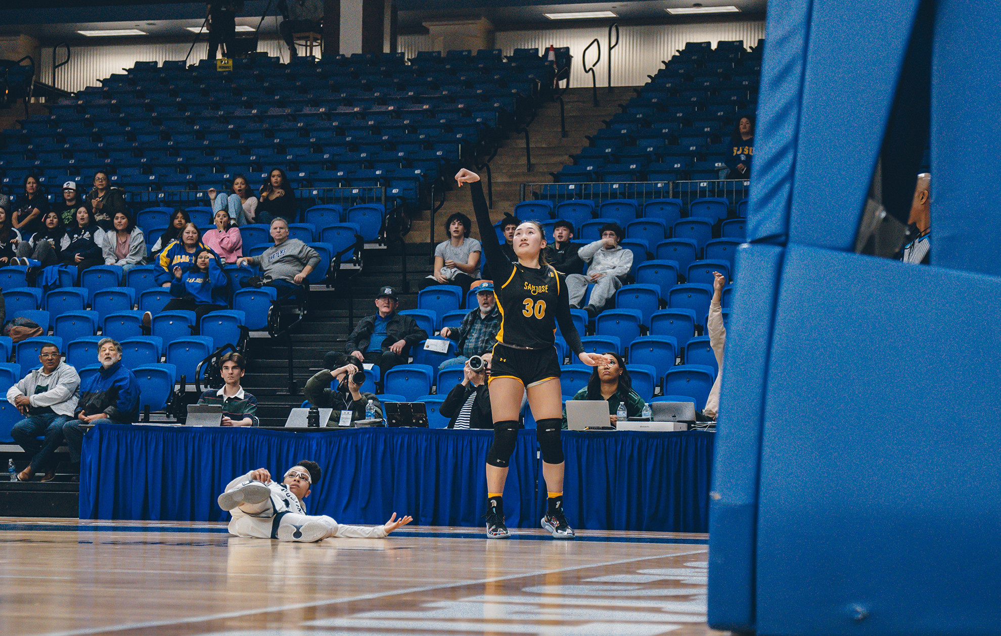 Spartans Drop Tight Battle With Utah State - SJSU Athletics - Official ...