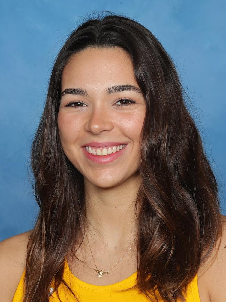 Giulia Gávio - Women's Beach Volleyball 2019 - SJSU Athletics ...