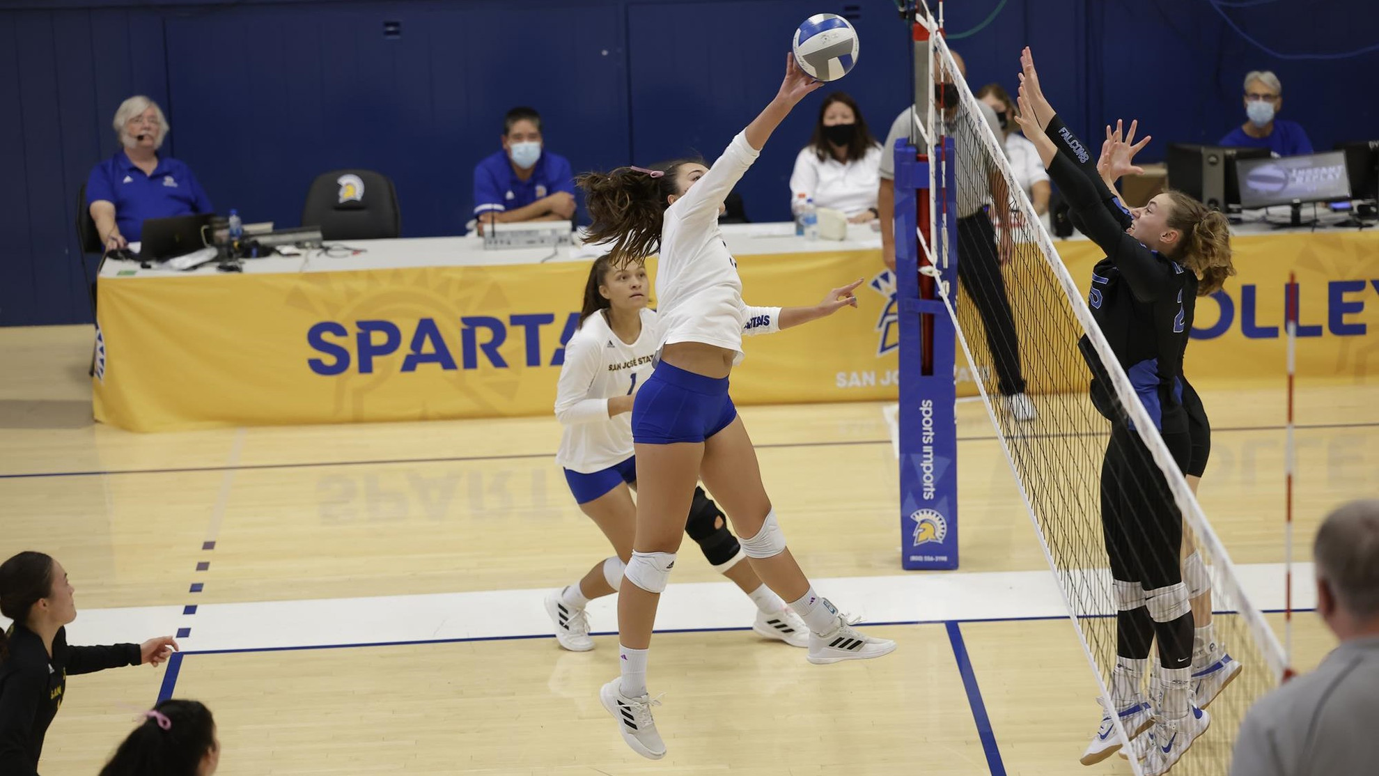 Women's Volleyball - SJSU Athletics - Official Athletics Website - San Jose State Spartans