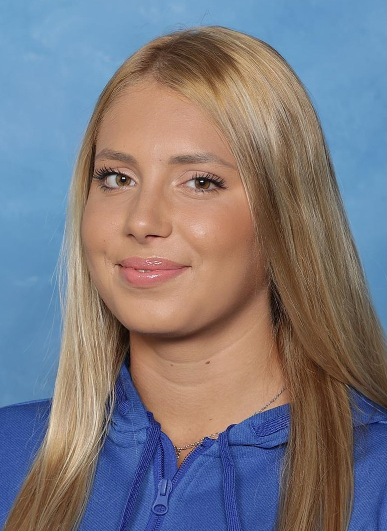 Andreea Dragoi - Women's Swimming and Diving 2021-22 - SJSU Athletics ...