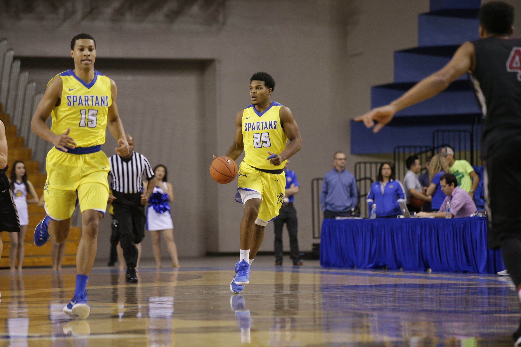 Jaycee Hillsman - Men's Basketball 2017-18 - SJSU Athletics - Official ...